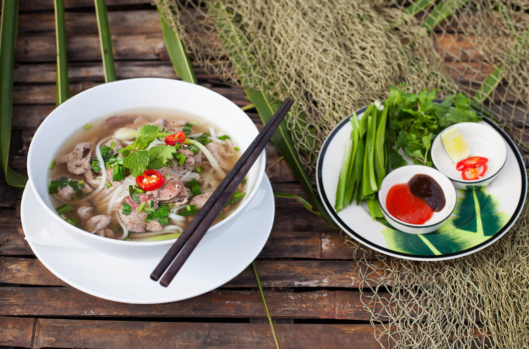 Vietnamese Food: 15 Must-try Vietnamese Dishes | Vietnamnomad