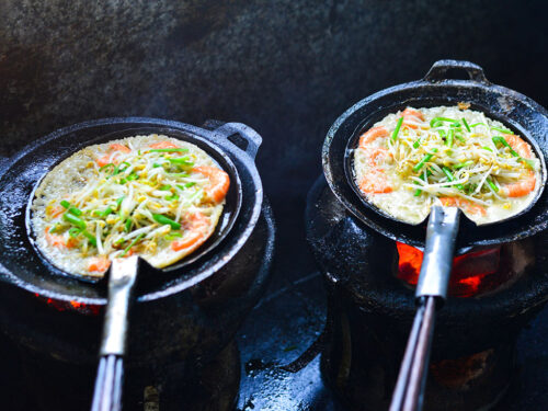 Banh Xeo: A Guide to the Vietnamese Pancakes | Vietnamnomad